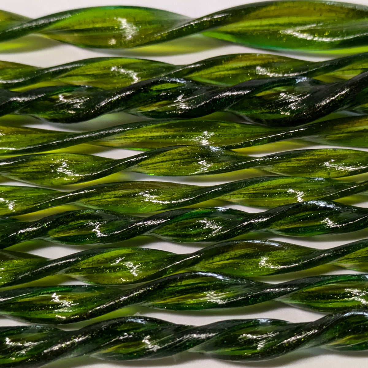 Green Transparent Flat Twisted Glass Cane COE090 — chockadoo